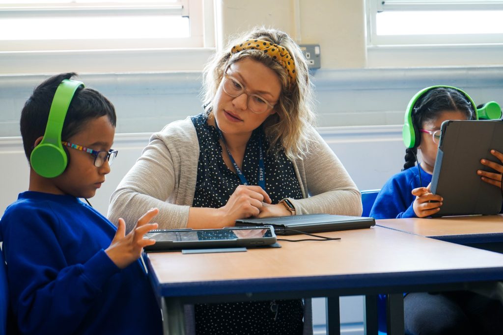 Kirsty From Pear Tree Talks About How FlashAcademy® is Impacting Their ...